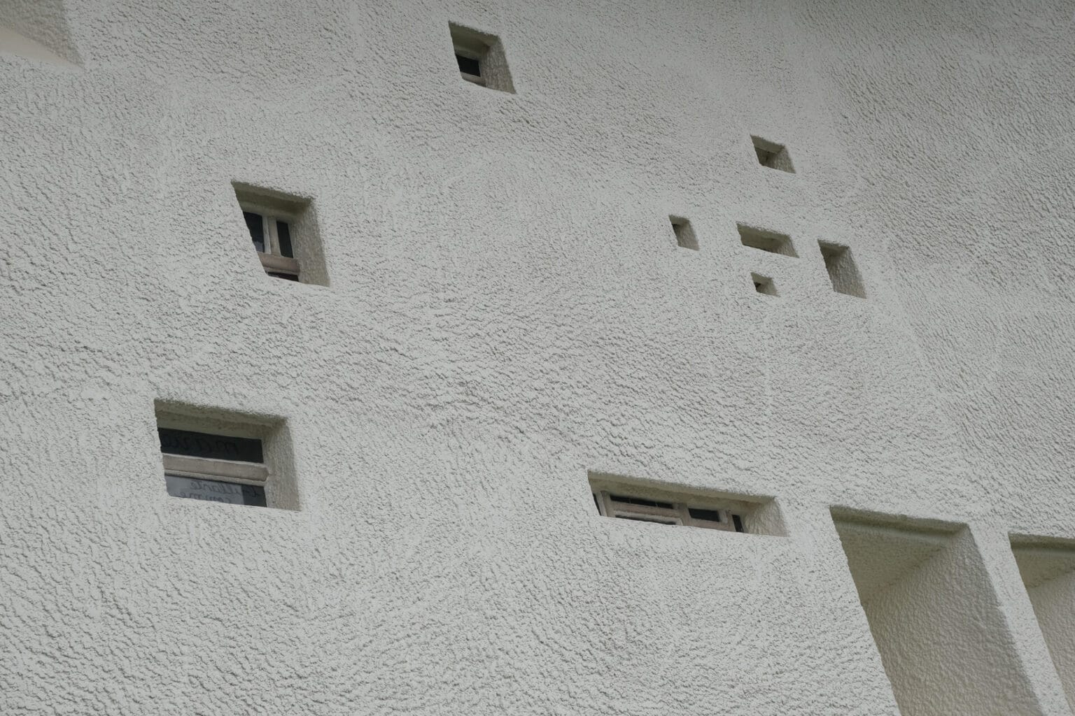 The Church of Le Corbusier at Notre-Dame du Haut in Ronchamp | Archiobjects