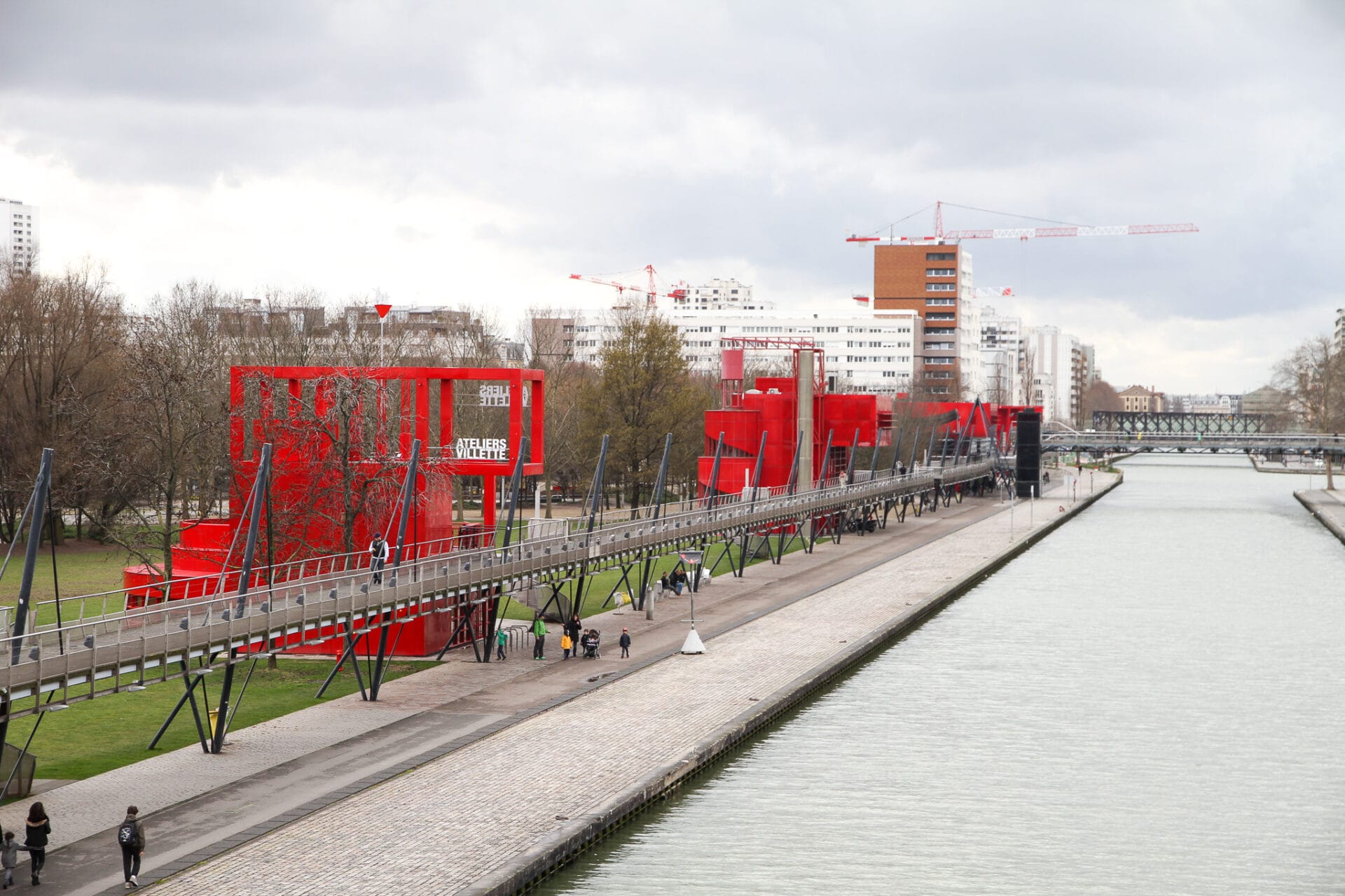 Parc de la Villette in Paris, Bernard Tschumi | Archiobjects