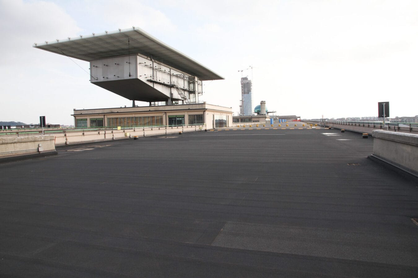 Lingotto Building in Turin, Giacomo Matté-Trucco | Archiobjects